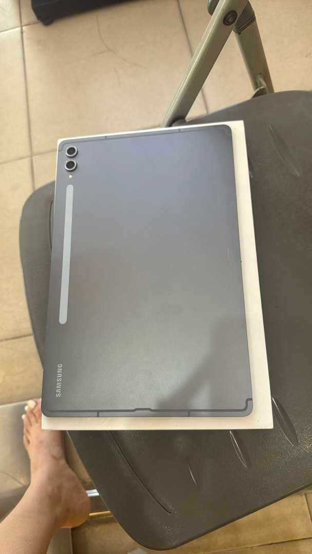 Mua Samsung Galaxy Tab S10+ Wifi X820 256GB Xám cũ, rẻ hơn từ 30-70% so ...